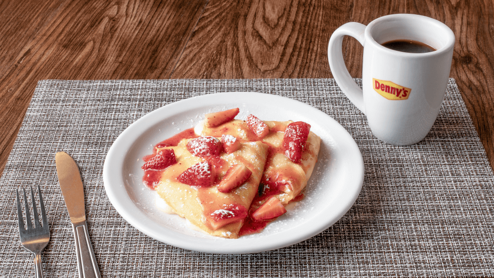 Berry Vanilla Crepe - Dennys Costa Rica